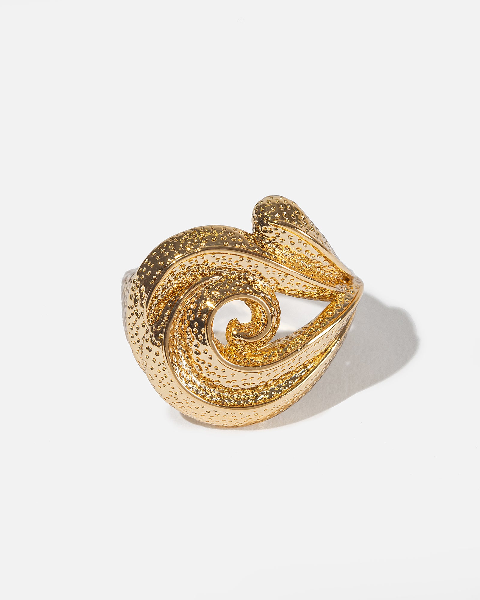 GARLAND RING – Barcs Australia
